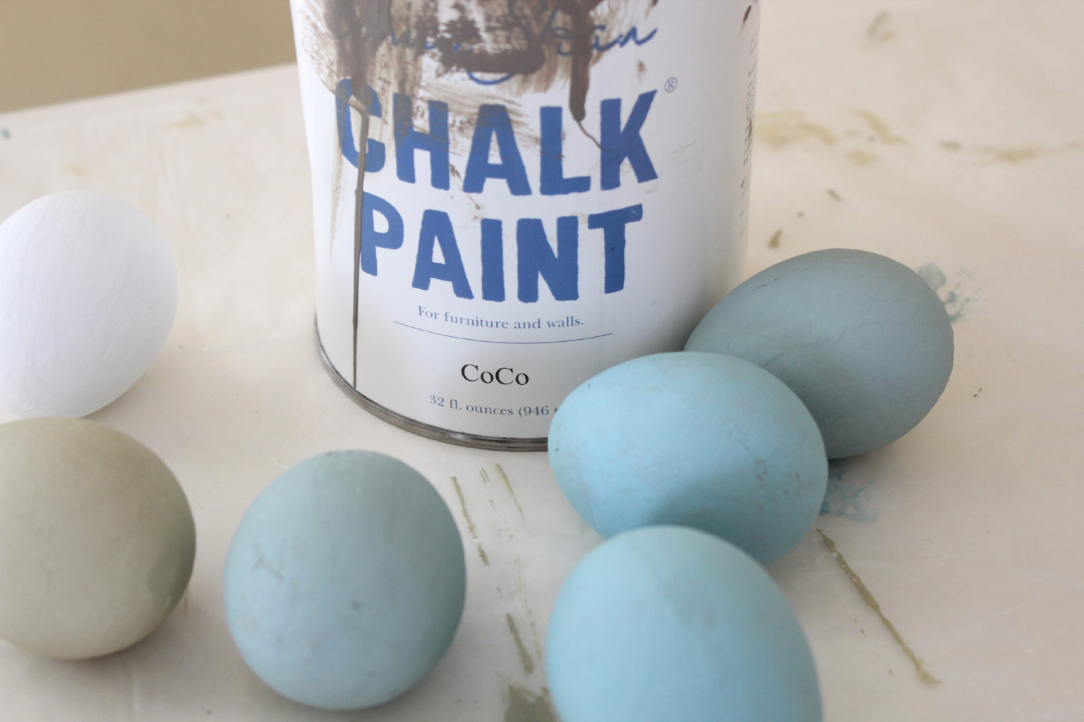 Watercolor Pansies Free Printable & Decoupaged Eggs - Finding Silver Pennies